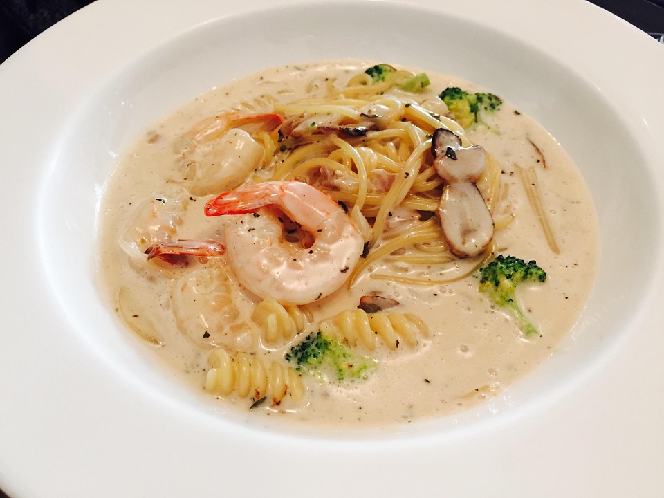 The Perfect Pairing: How Pad Thai and Roasted Duck Create Culinary ...